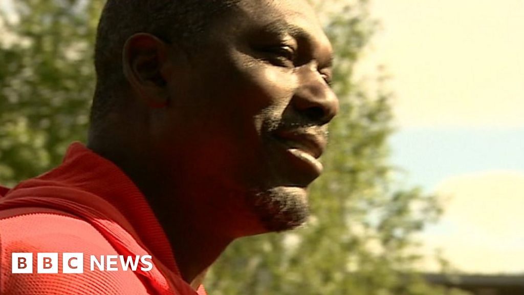 Birmingham youngsters train with NBA star Hakeem 'The Dream' - BBC News