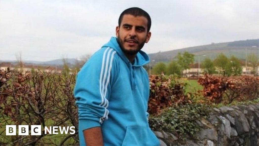 Ibrahim Halawa's family issue plea to Irish government - BBC News
