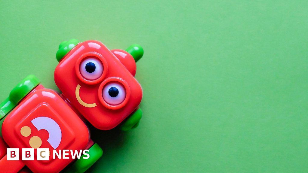Aye, robot: Robots 'can benefit' Scottish businesses - BBC News