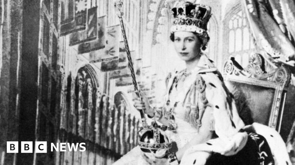 Key moments of the Queen's reign - BBC News