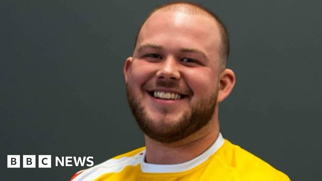 Trans man says confusion caused cervical screening delay