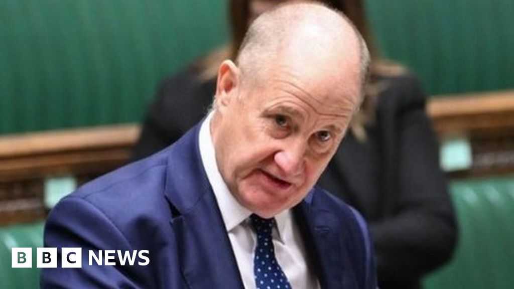 Post Office scandal: Minister says he wants to see those responsible ...