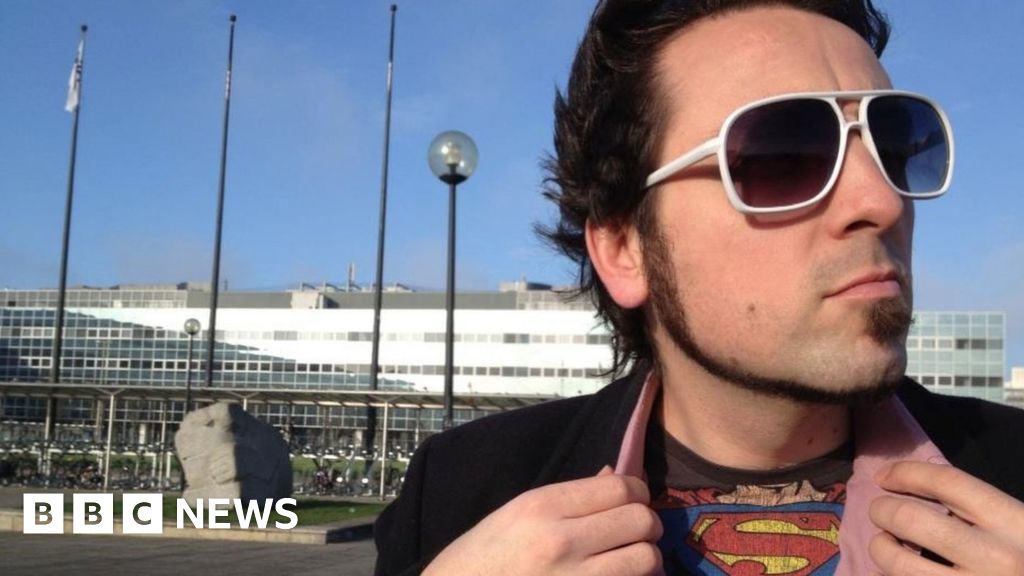 Superman IV film recreated in Milton Keynes 30 years on - BBC News