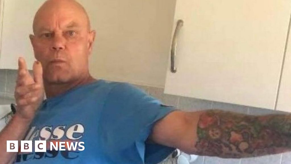 Fareham: Family tribute to 'adored' man killed in e-bike crash - BBC News