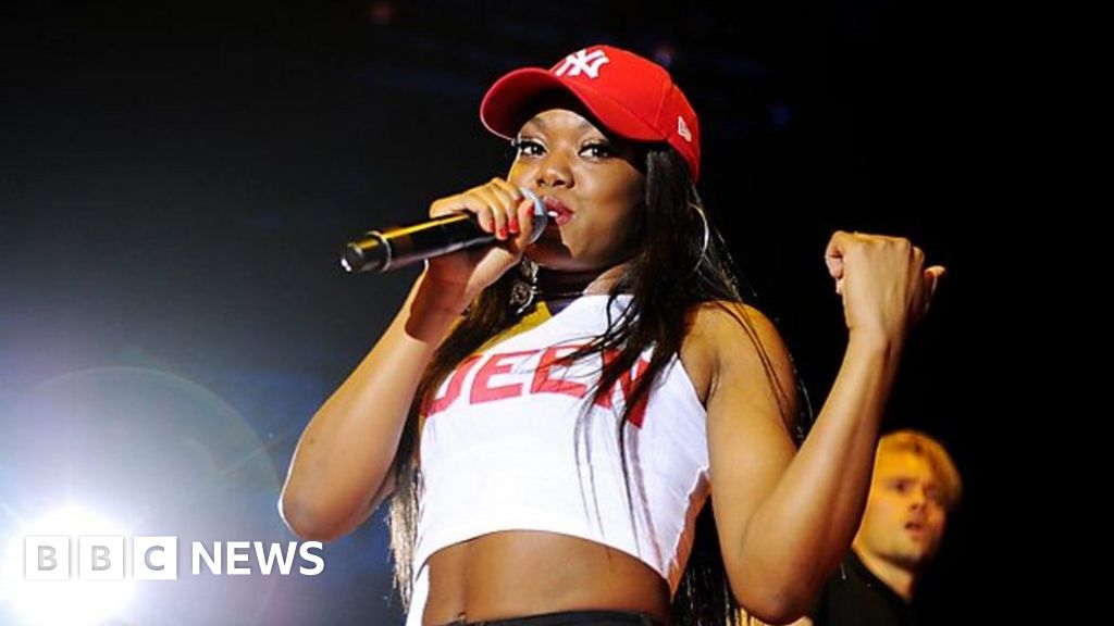Lady Leshurr tells Birmingham musicians 'keep going' - BBC News