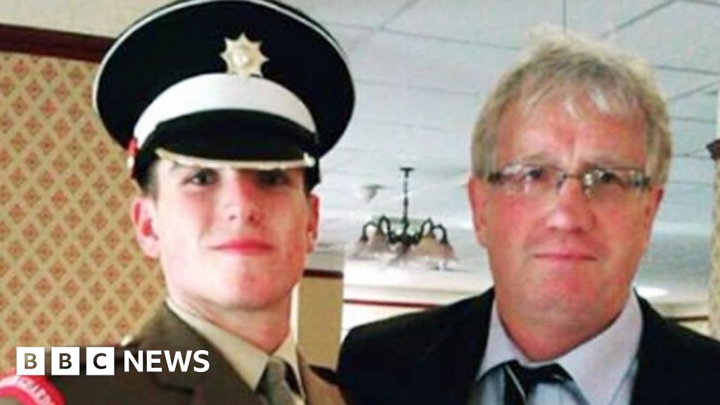Soldier named as victim in Reigate hit-and-run - BBC News