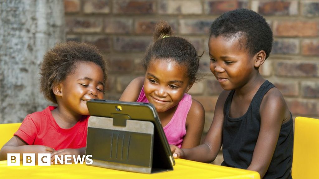 E-learning for Africa held back by power shortage - BBC News