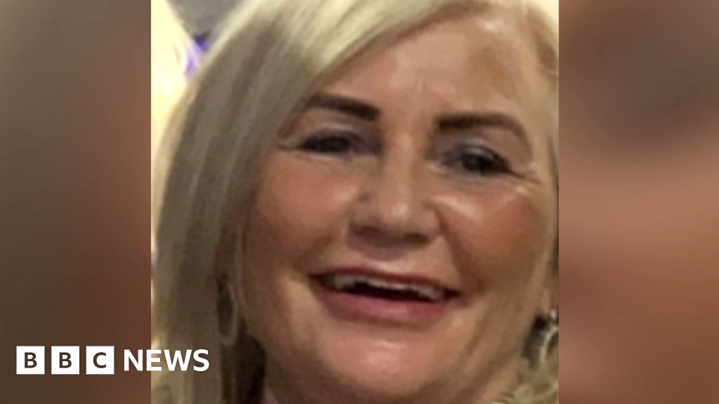 Man jailed for 'appalling' murder of partner in Aberdeen - BBC News