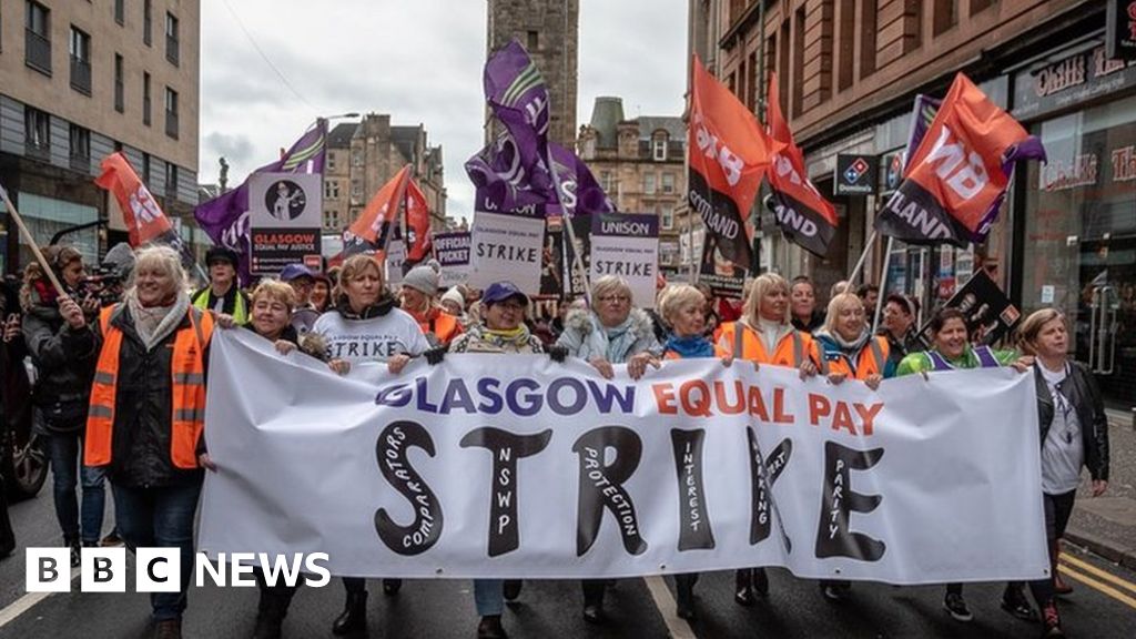 Glasgow Council Workers Set For New Wave Of Strike Action Bbc News