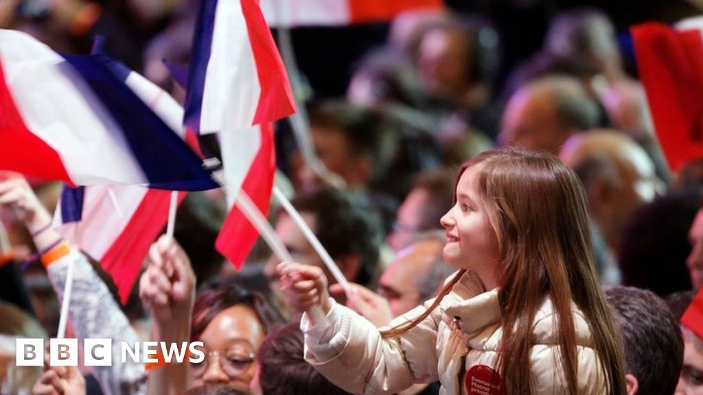 French election: Global reaction to Macron-Le Pen race - BBC News