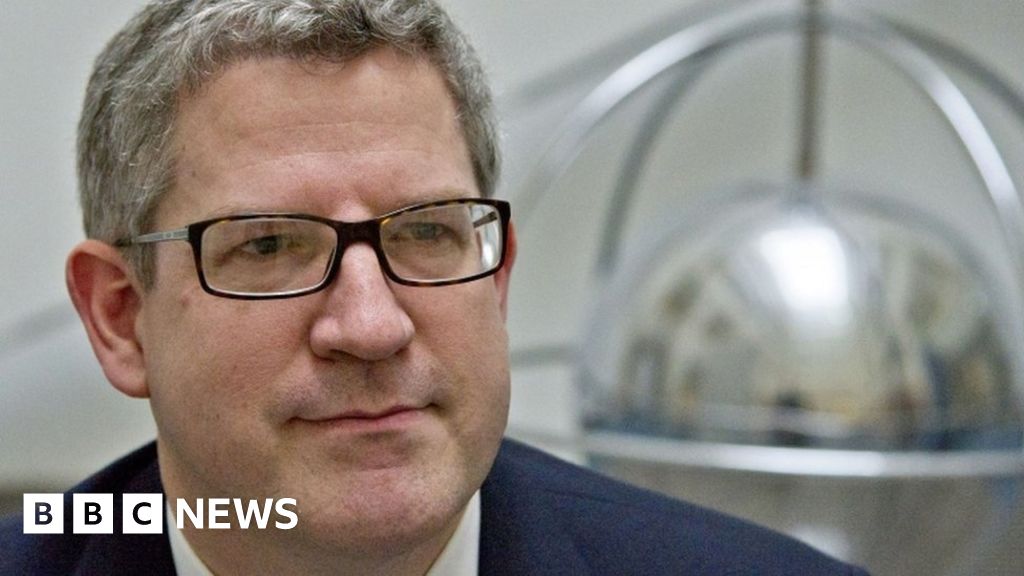 MI5 boss wants 'mature debate' on surveillance powers - BBC News