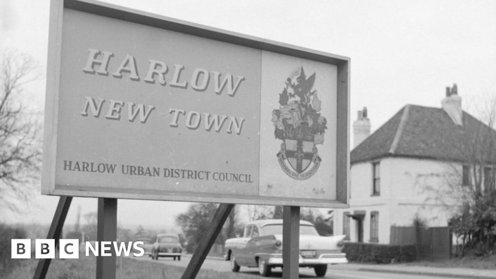 Harlow celebrates its 70th anniversary as a new town - BBC News