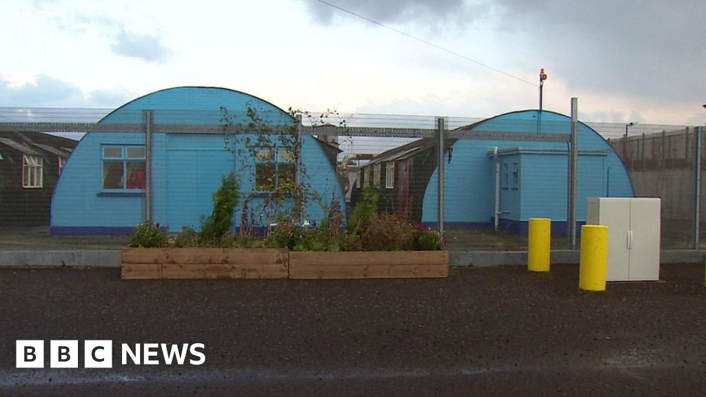 Magilligan prison report 'most positive ever' - BBC News