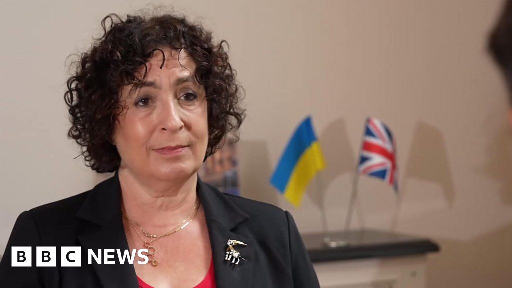 Ukraine war: UK ambassador returns to Kyiv - BBC News