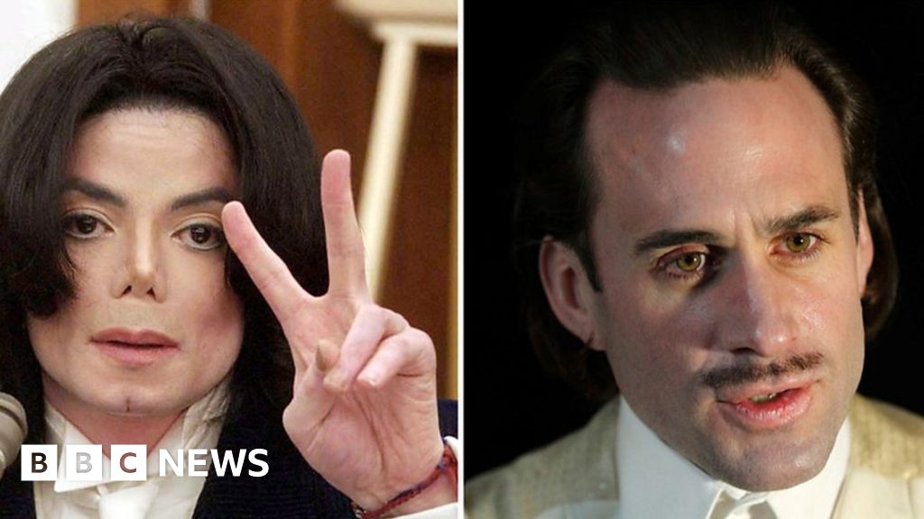 White actor as Jackson 'not meant to insult' - BBC News