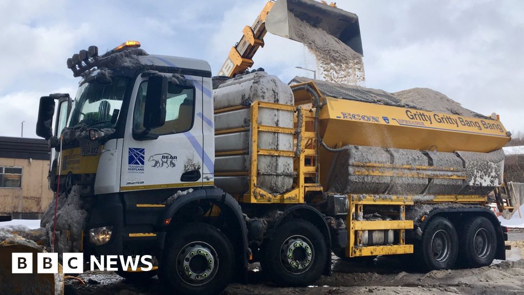 Heavy snow sees the return of gritter-naming phenomenon - BBC News