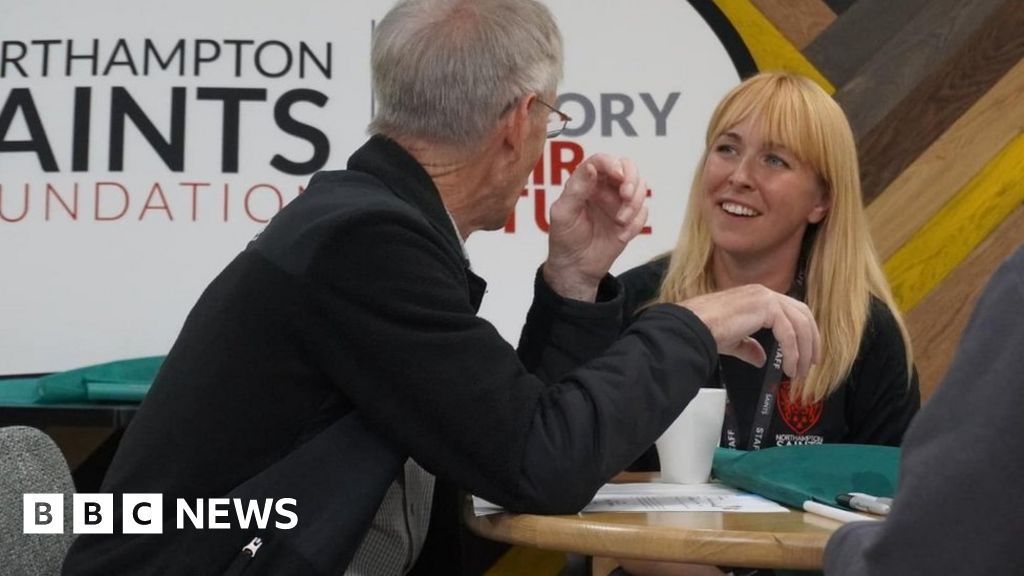 Northampton Saints: Rugby club hosts 'inspiring' memory café events ...