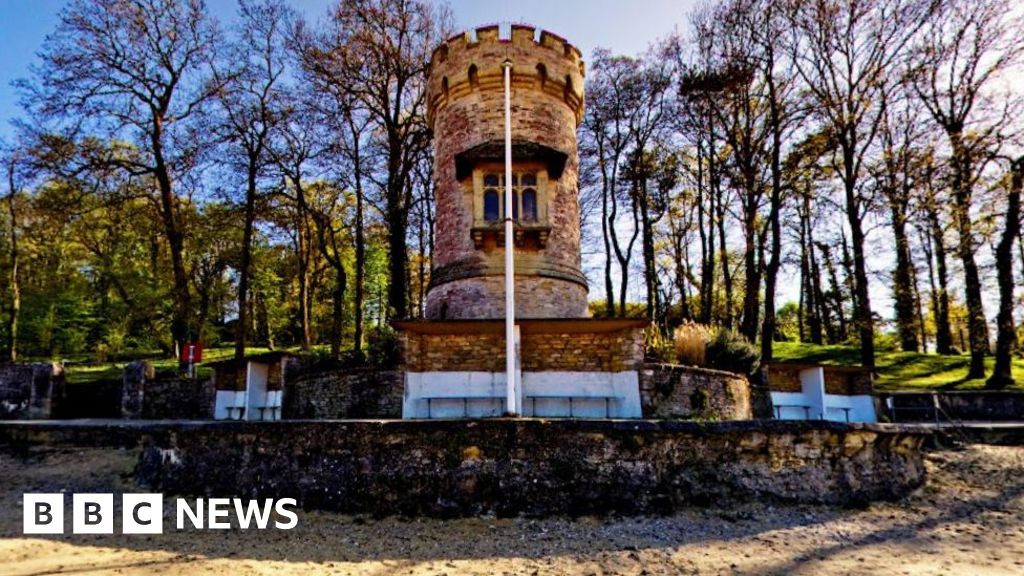 Ryde seafront tower will transform into art gallery - BBC News