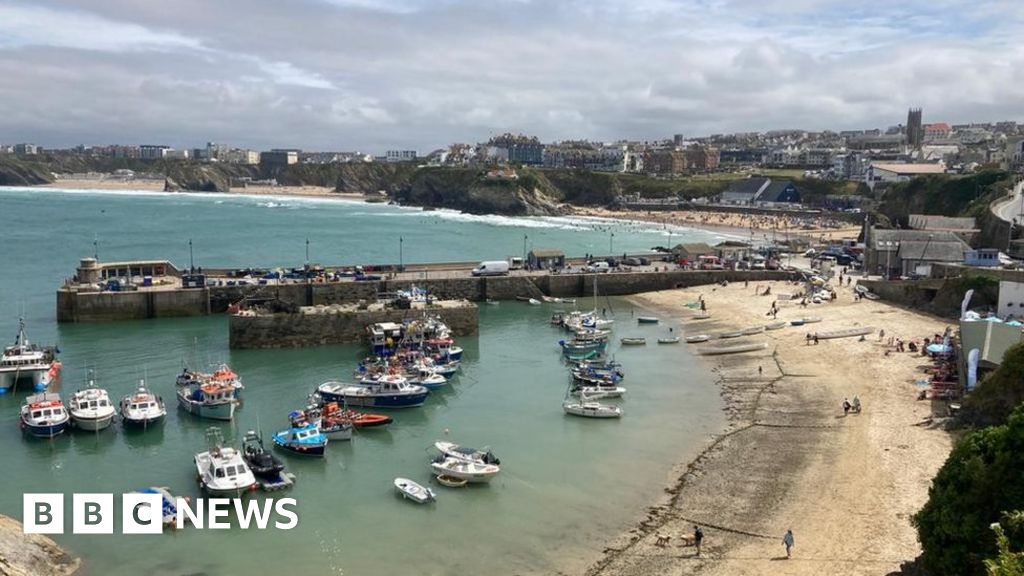 One taken to hospital after Newquay hotel incident - BBC News