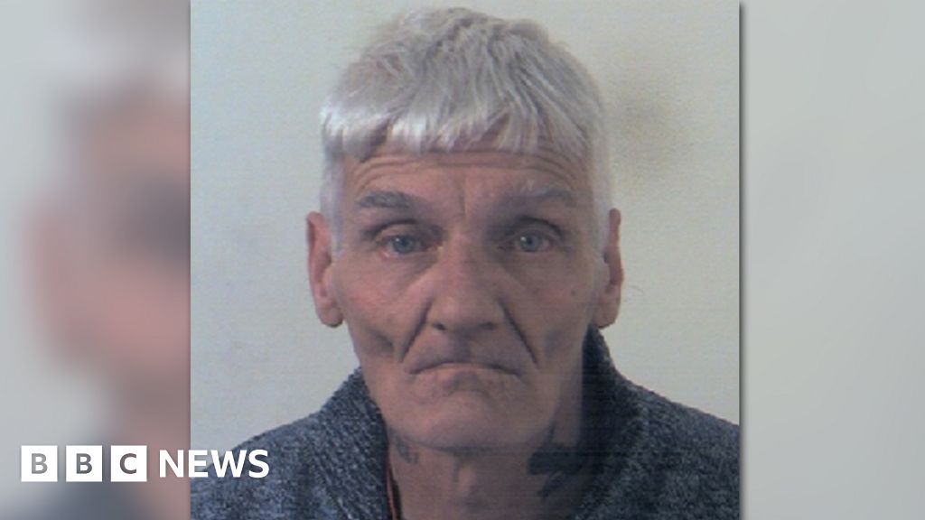 Swaithe farm human bones identified as Martin Radford - BBC News