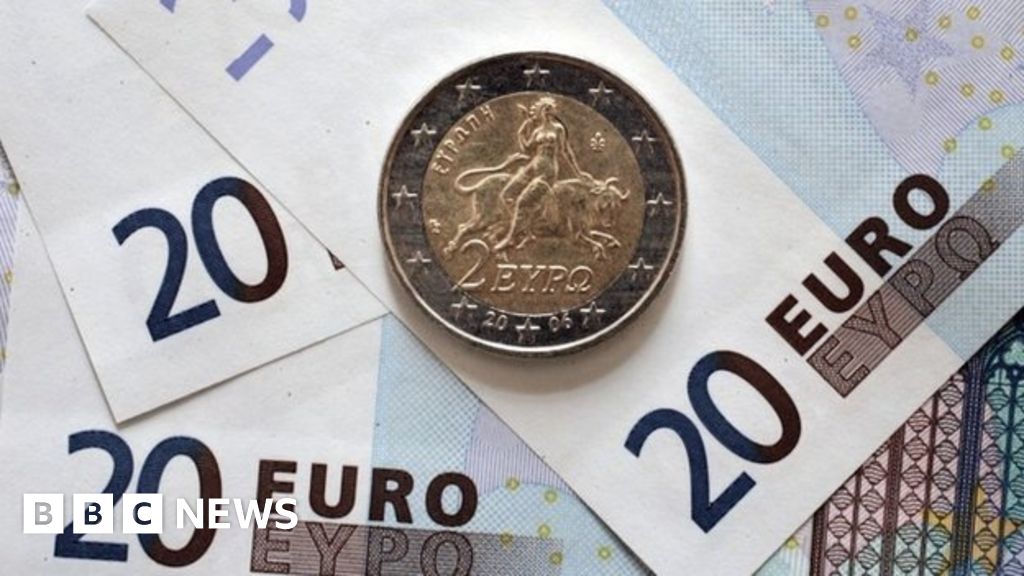 Greek banks face full nationalisation - BBC News