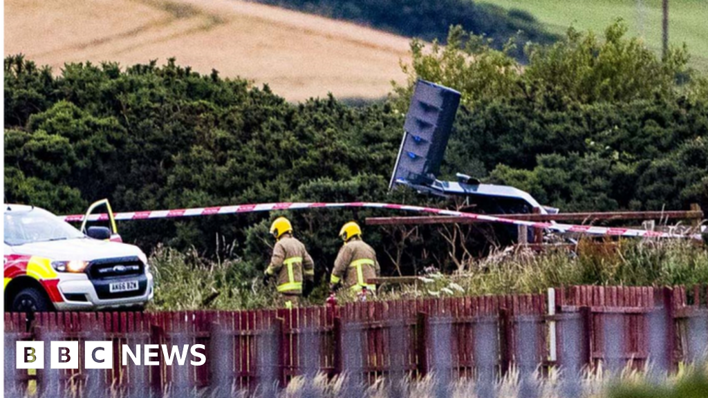 Newtownards: Two people believed to have died in air crash - BBC News