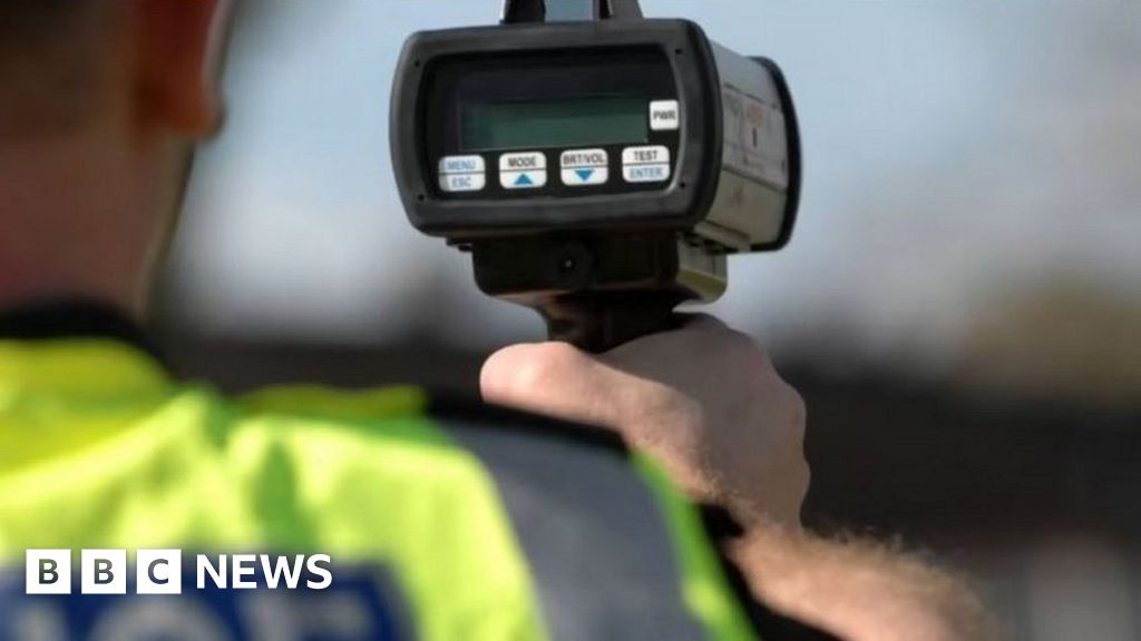 Nottinghamshire Police crackdown sees more than 70 drivers caught - BBC ...