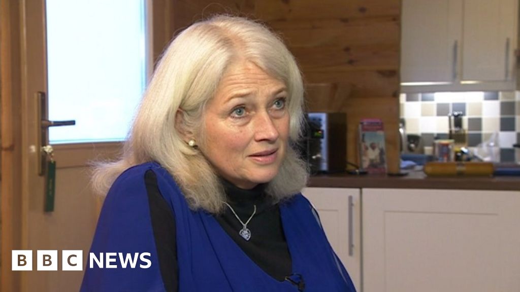 Georgina Edmonds murder: Daughter describes wait for justice - BBC News