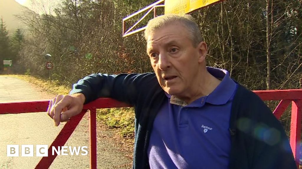 Rhigos villagers 'furious' over road closed since 1997 - BBC News