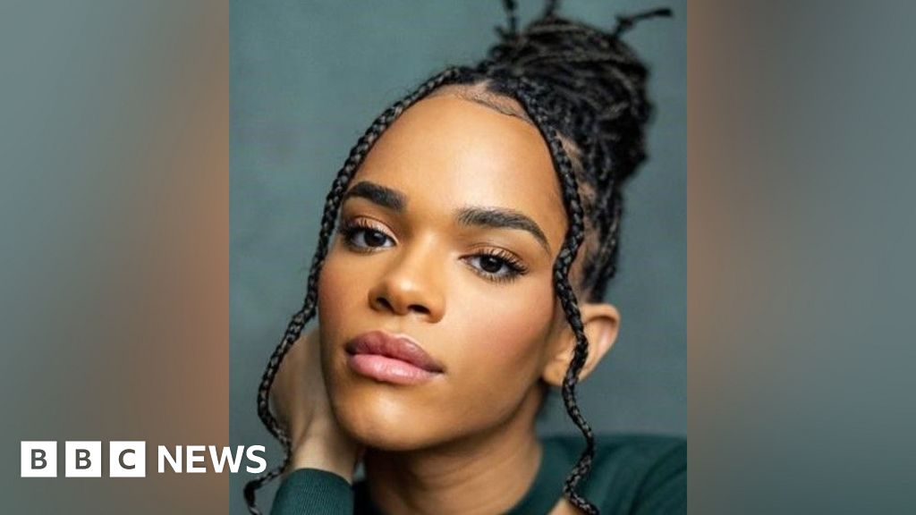 Doctor Who: Manchester actress Yasmin Finney to join show - BBC News