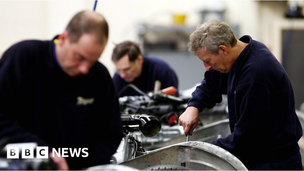 Customs union an 'option' for post-Brexit Britain - BBC News