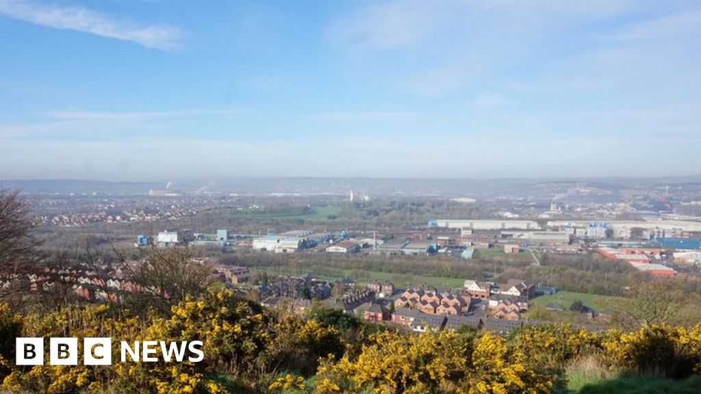 Rotherham child abuse inquiry: Men held over alleged rape of girl, 12