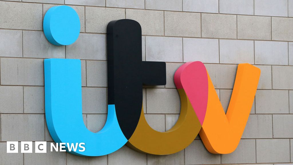ITV 'planning nightly entertainment show' - BBC News
