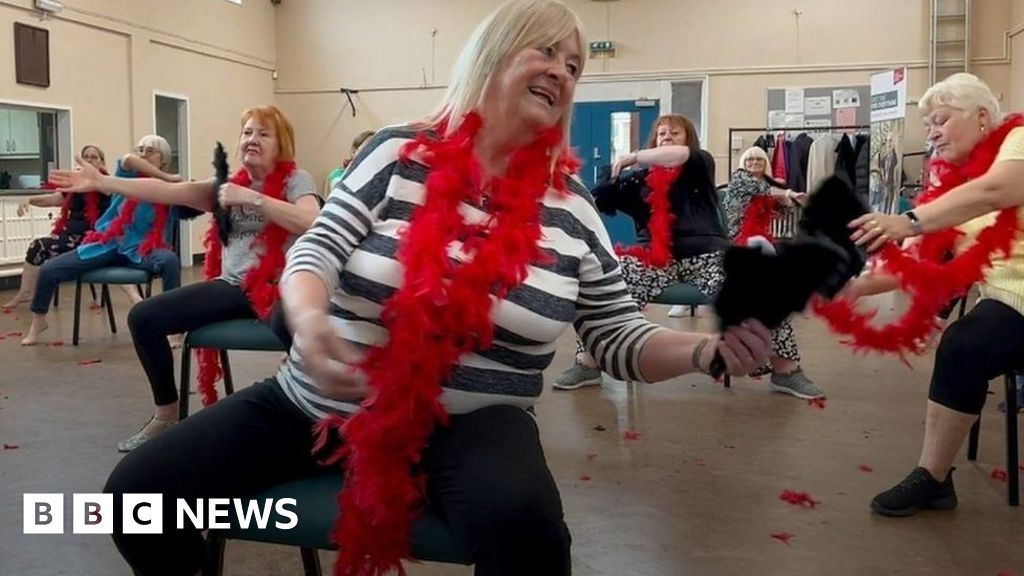 Burlesque chair dancing classes offer women 'ego boost'