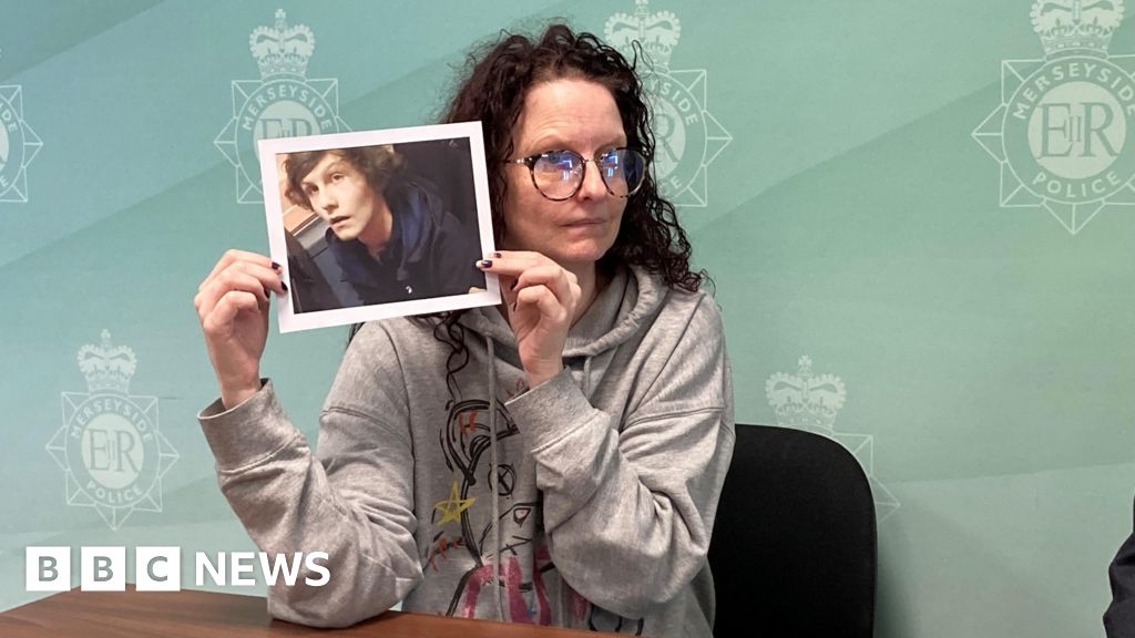 Missing Fazakerley boy found after mother's appeal - BBC News