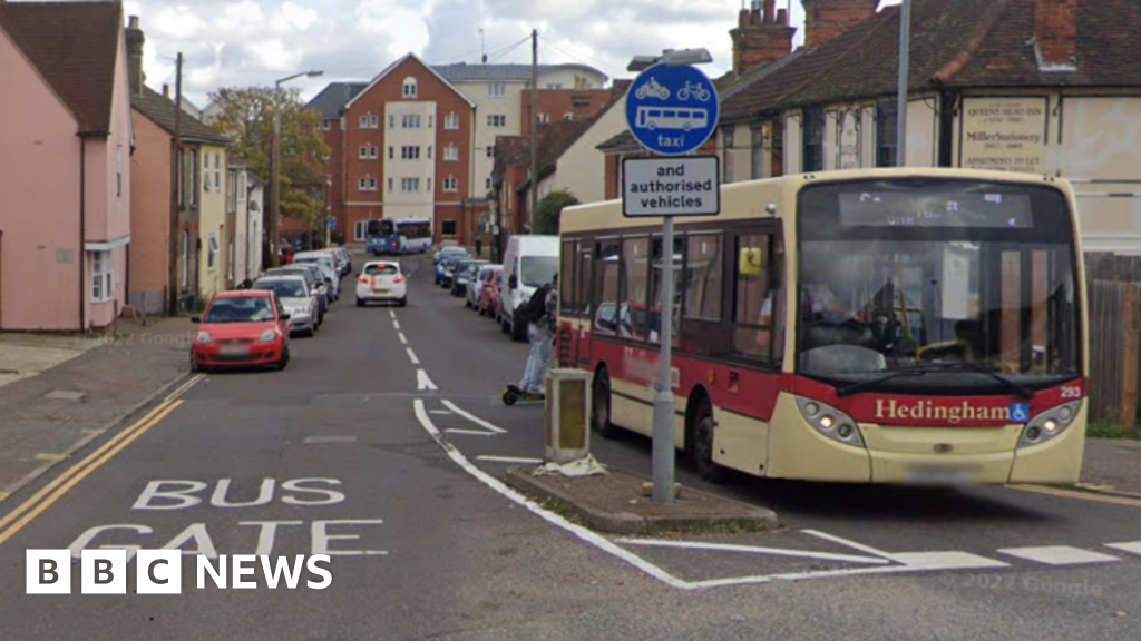 Colchester drivers who were diverted via bus gate to be refunded - BBC News