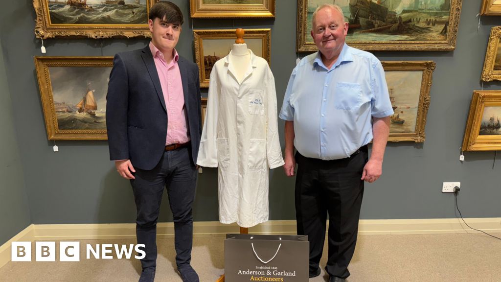 Princess Diana's lab coat sold by Newcastle auctioneer for £4,500