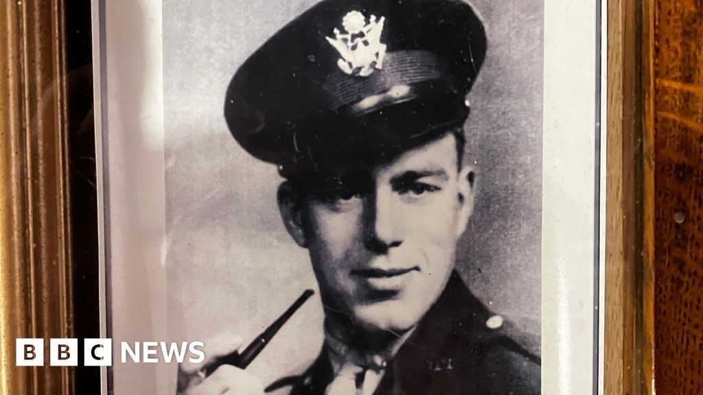 WW2 hero airman to get freedom of Nantwich 80 years after crash