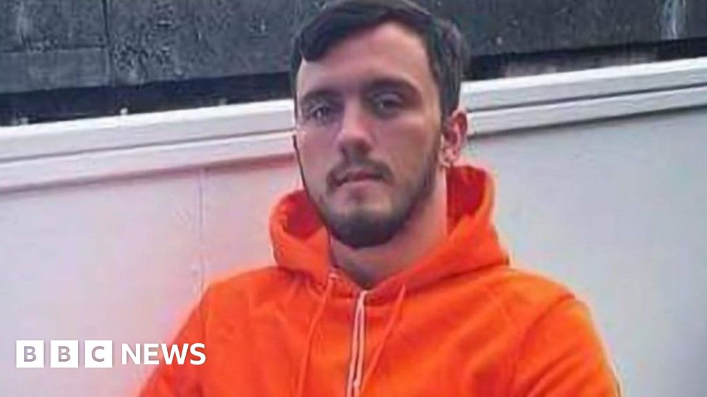 Erith shooting: Seven guilty of killing man in 'targeted execution'