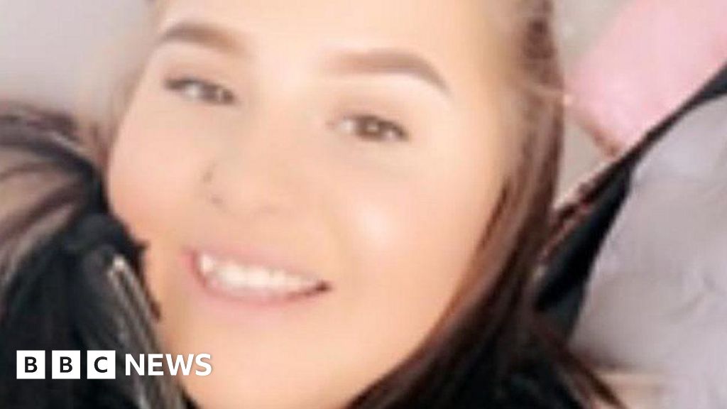 Two men charged over Amber Deakin crash death in Baildon - BBC News