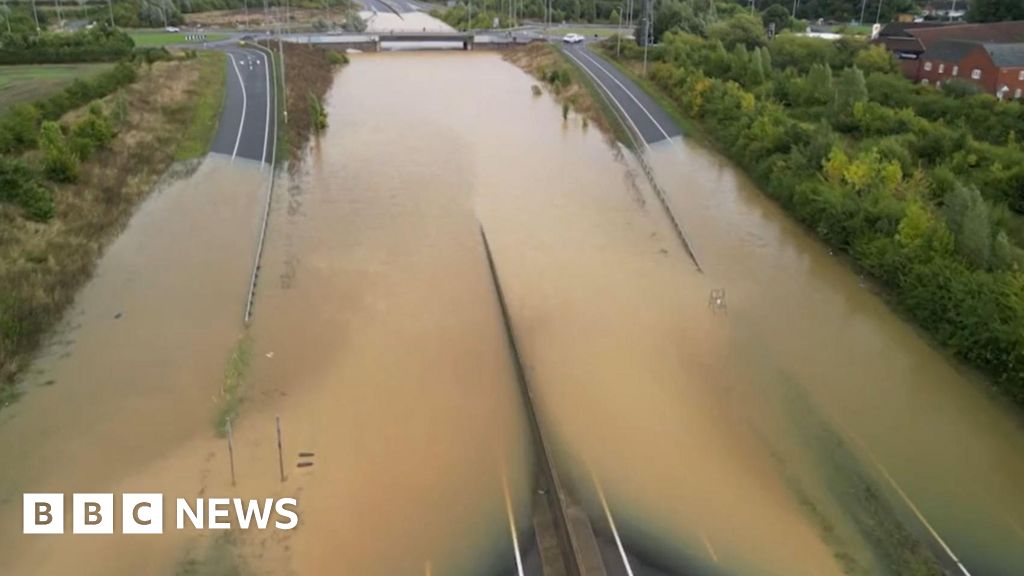Closures planned to move pump after A421 flooding in Bedfordshire