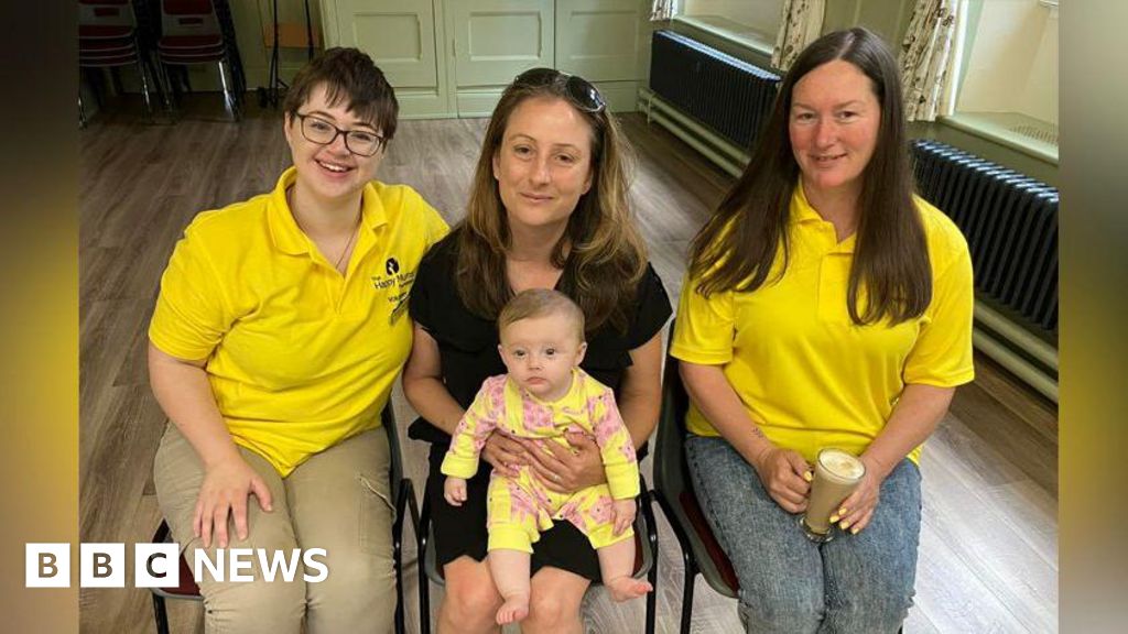 Happy Mums support group in Cumbria calling for more volunteers - BBC News