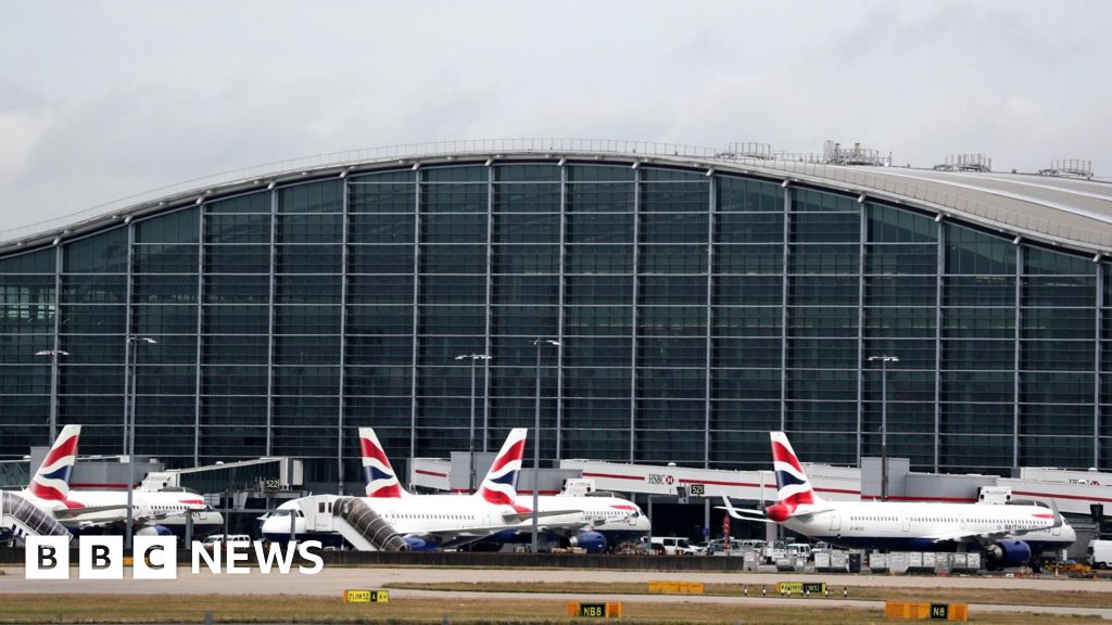 Four admit affray after Heathrow Terminal 3 CS spray attack