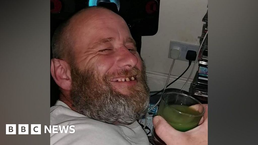 Hull: Nine people now arrested in David Hunt murder investigation - BBC ...