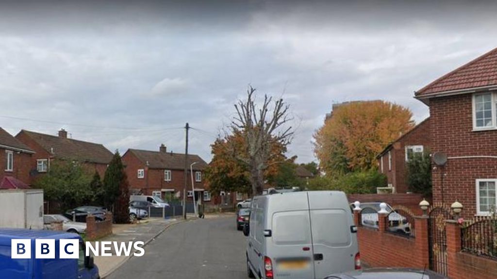 Hayes stabbing: Stop-and-search order in place after man killed