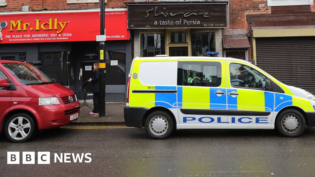 London attack: Birmingham flat raid linked - BBC News