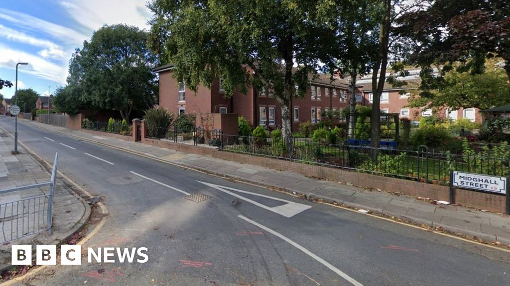 Liverpool: Man due in court charged with murder of pensioner - BBC News