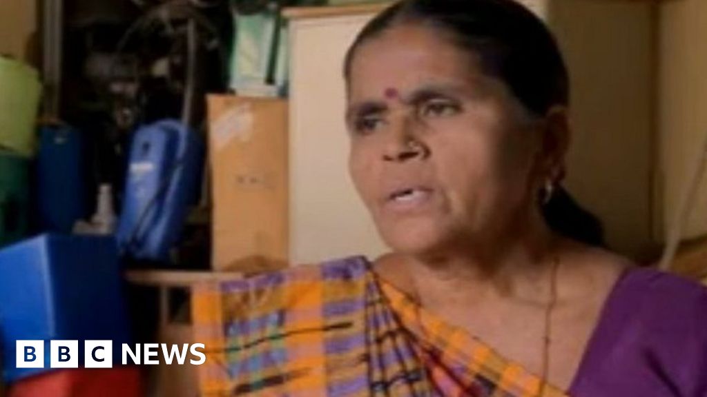 The women making a business out of cleaning India - BBC News