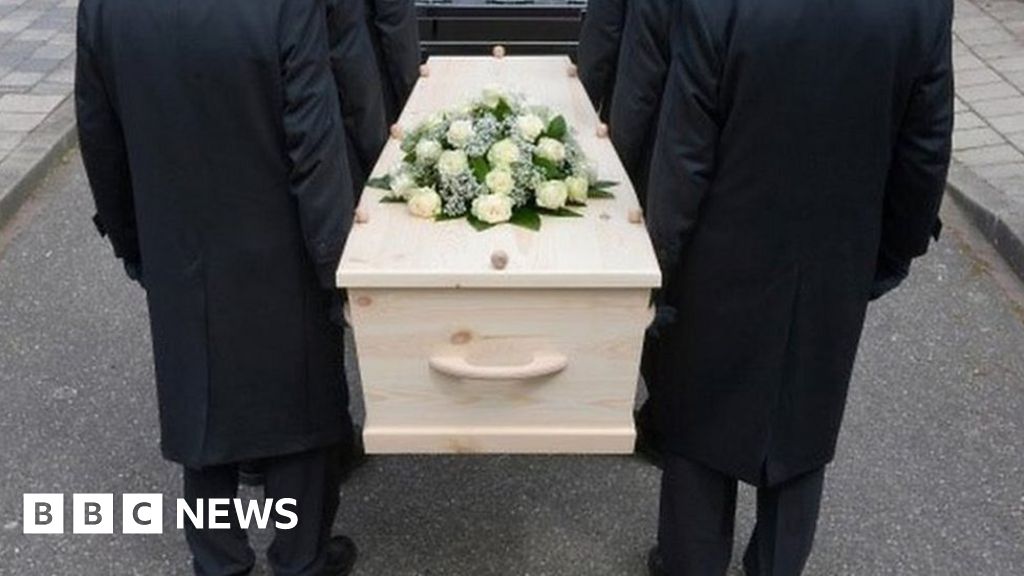 Narberth crematorium tour marks Dying Matters Week - BBC News