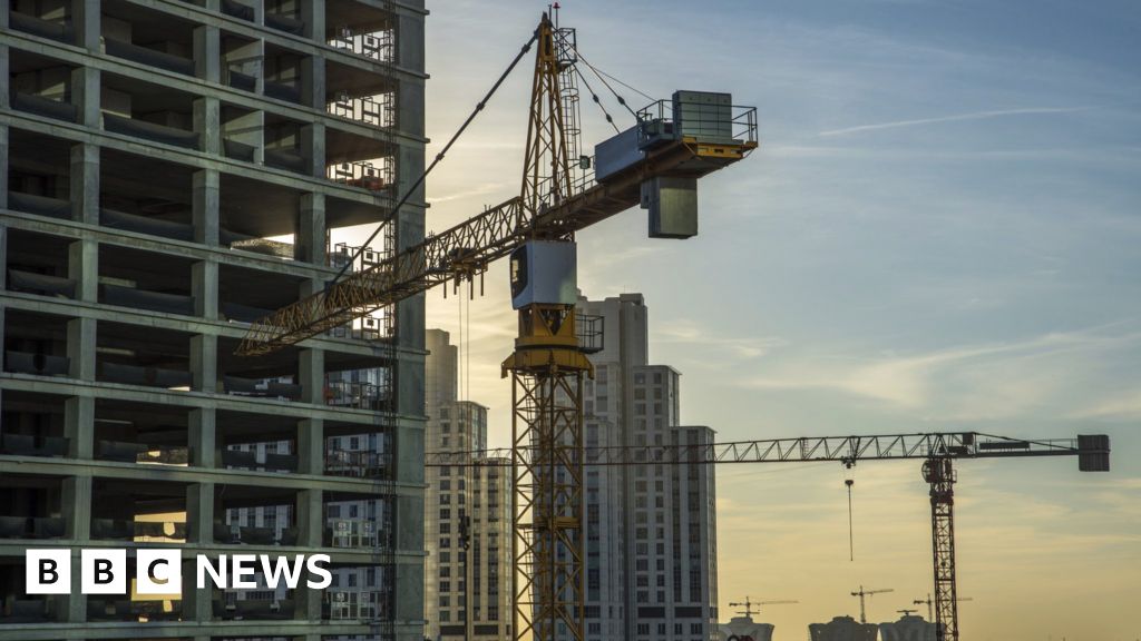 Lagan Construction Group makes £4.6m profit in 2015 - BBC News